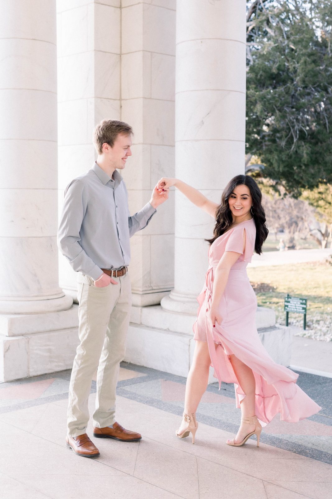 Cheeseman Park Engagement Photos | Danielle & Evan - daniellerothphoto.com